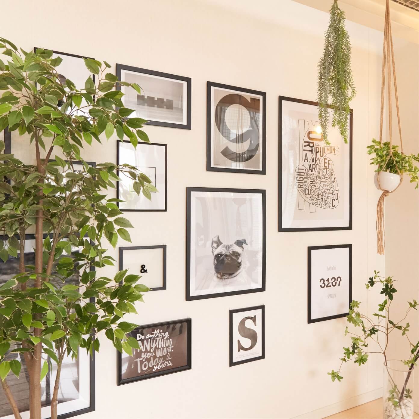 POSTER | RenoBox（レノボックス）